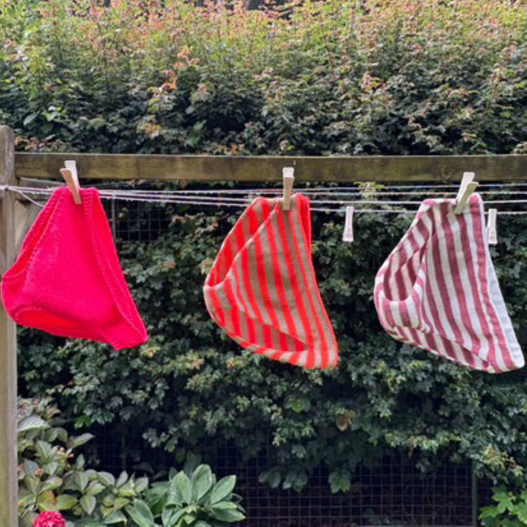 Kit Strikket bikini – Legarn.dk